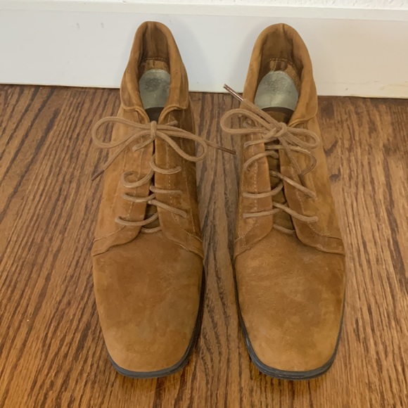St. John's Bay | Shoes | St Johns Bay Caramel Brown Leather Suede Lace ...